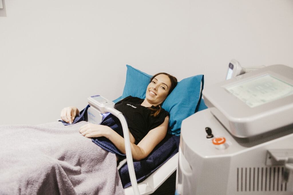 Fat Freezing Treatment | Cryolipolysis Fat Reduction